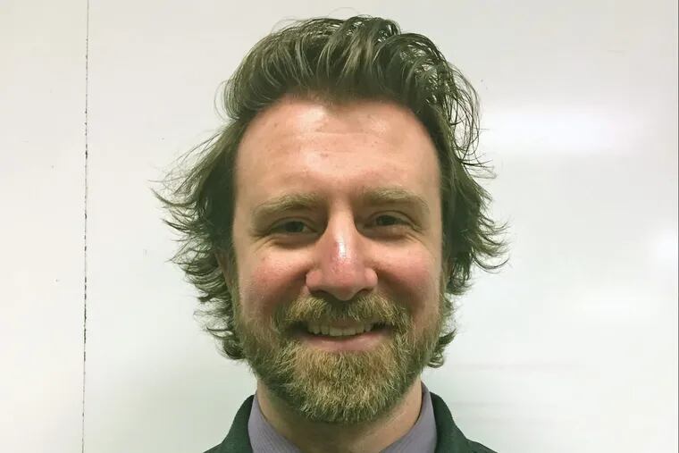 Clearview Regional basketball announcer Mike Wolk becomes social-media ...