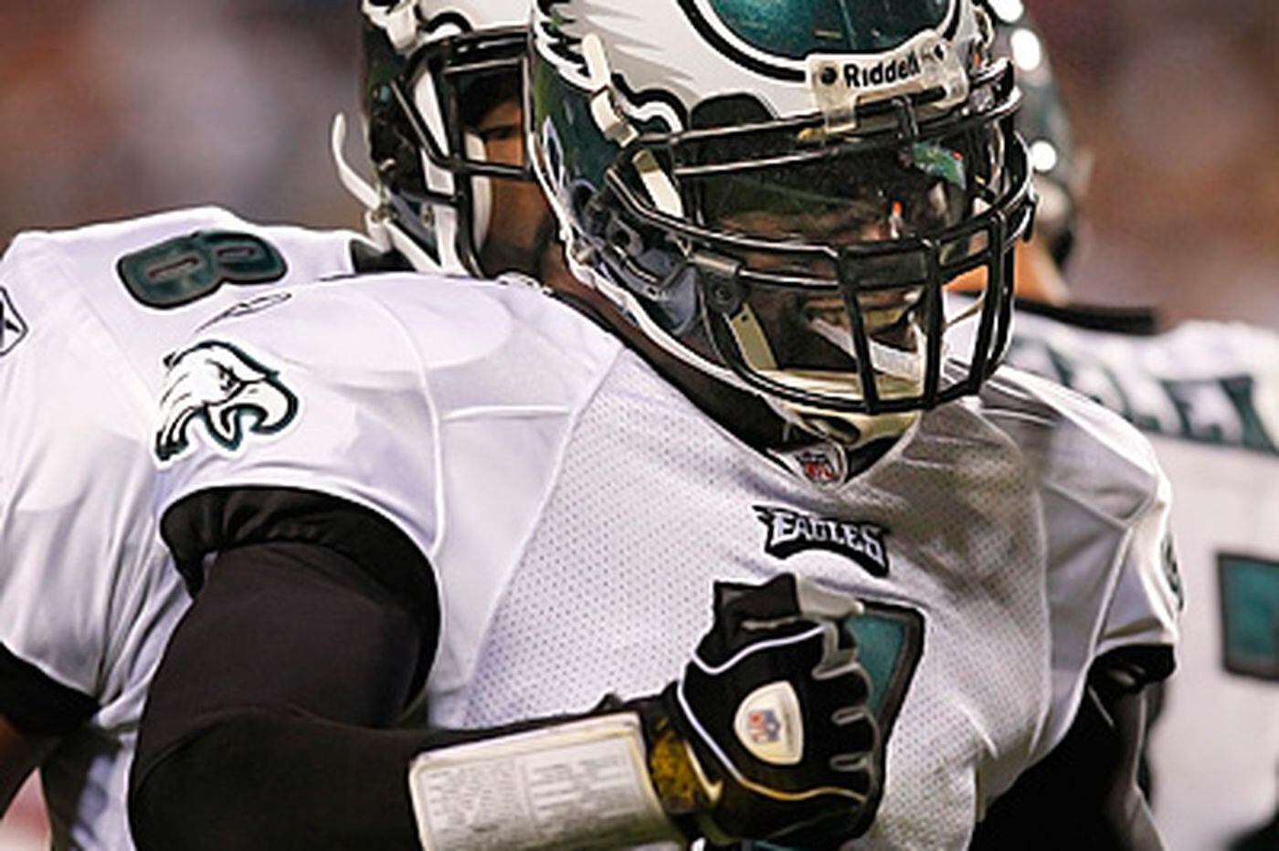 Eagles’ Vick is NFL’s comeback player of the year