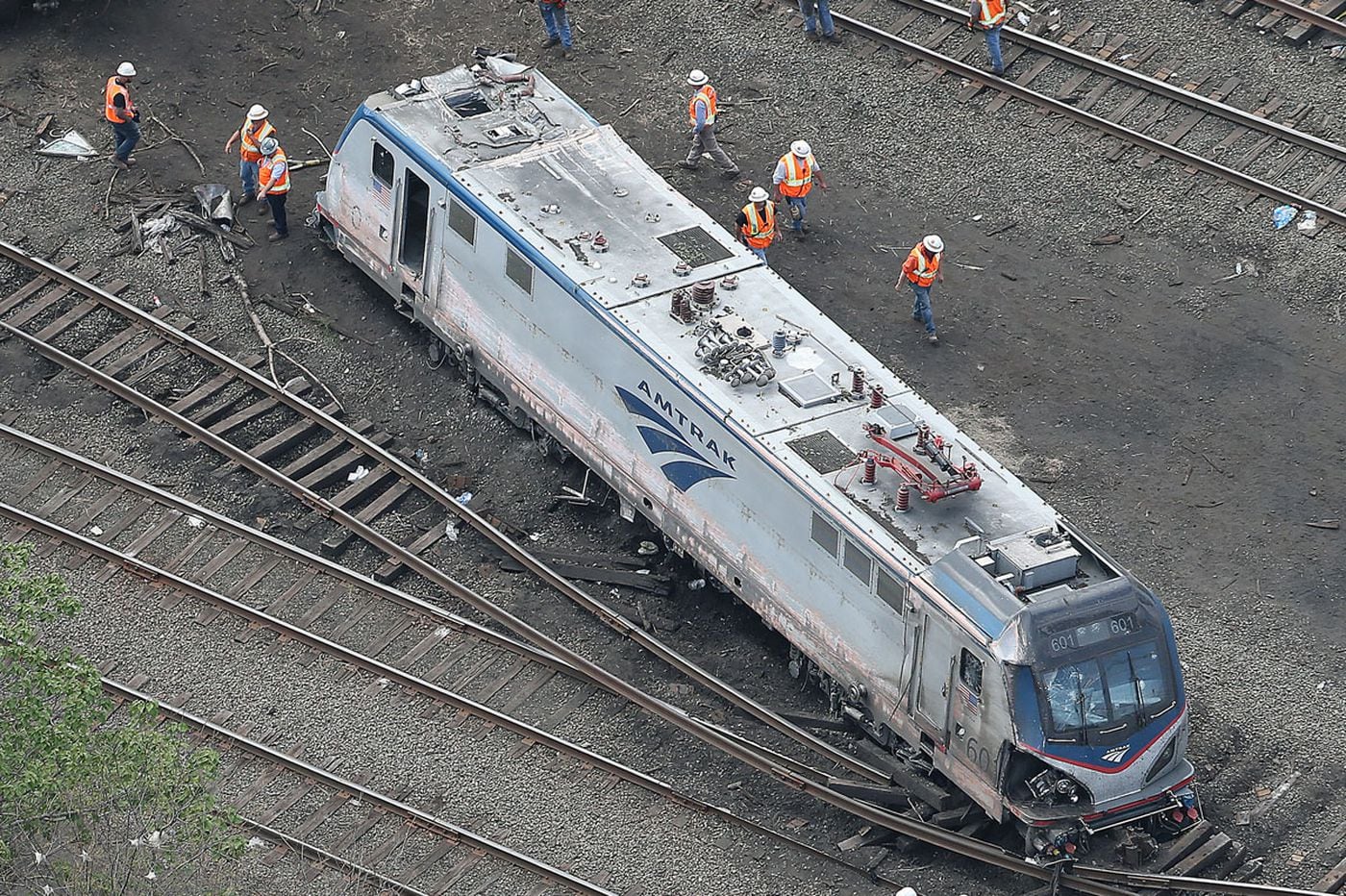 NTSB lists injuries from Amtrak derailment in Philly