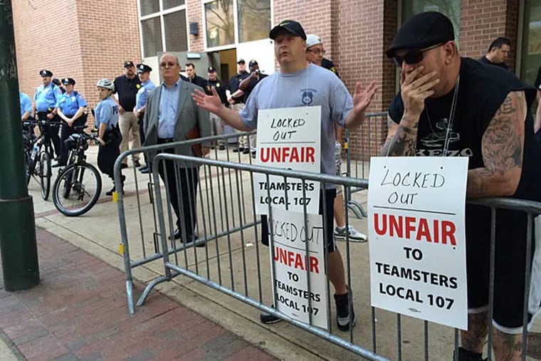 Union workers protest 'lock-out' at Convention Center