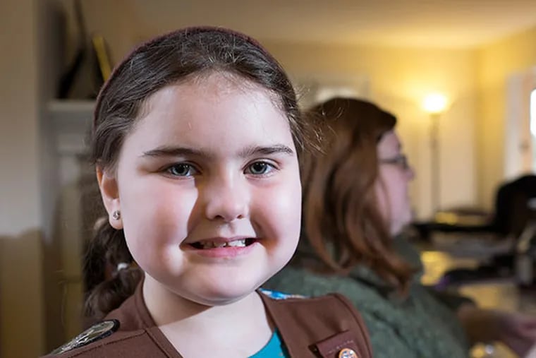 Wynnewood girl, 7, collects macaroons for U.S. troops overseas