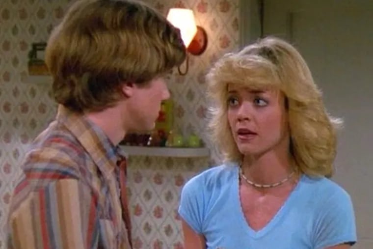 Lisa Robin Kelly | ' '70s Show' actress, 43